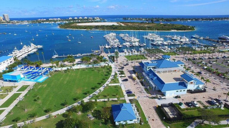 Sailfish Club of Florida - Palm Beach - YachtService