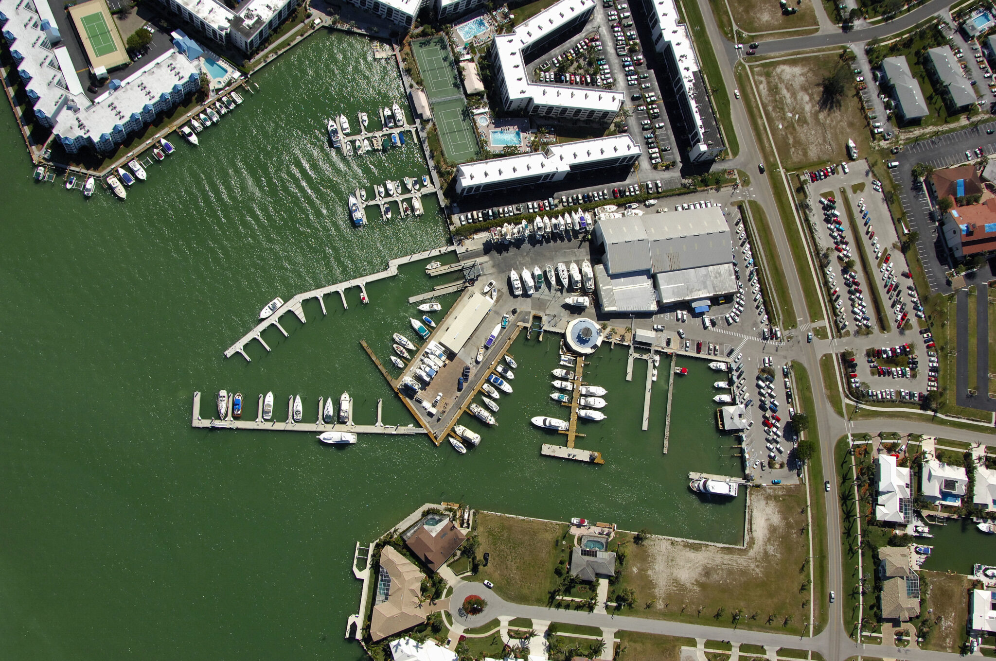 Rose Marina Marco Island – 109 Slips, Dry Storage